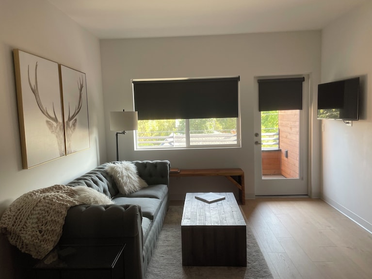 Your Bozeman Basecamp: Comfortable Condo In The Perfect Downtown Location - Bozeman