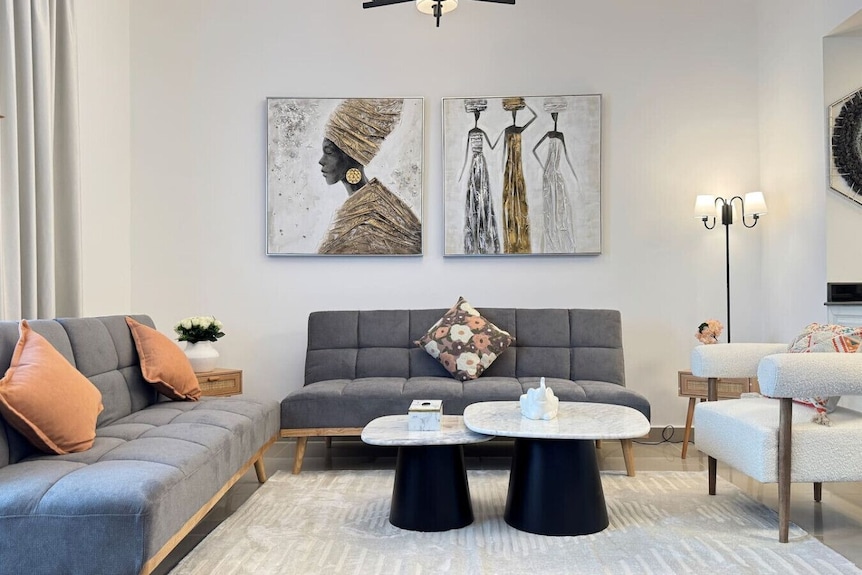 Al Reef Retreat: Your 1br W/ Sofa Beds, Pool & Gym - Abu Dhabi