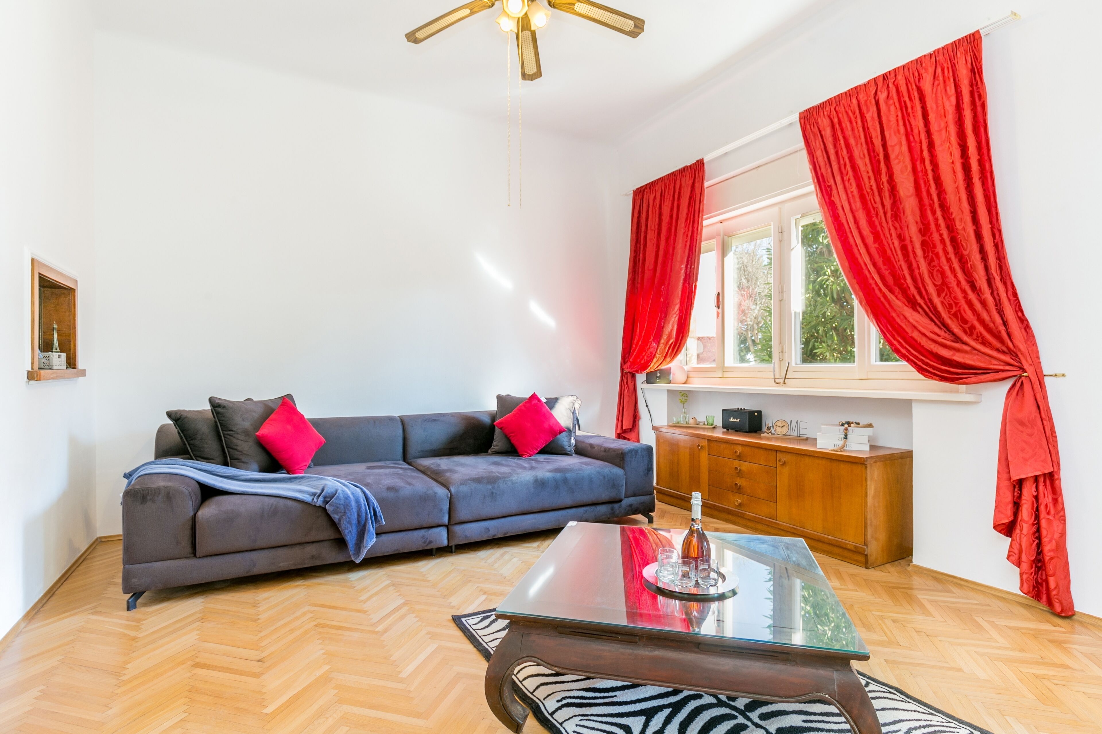 Seaside Luxury Villa With A Swimming Pool Split (K-23559) - Split