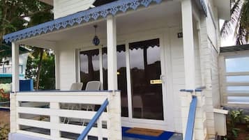 Casa de Campo de Luxo, 1 quarto | Secretária, secretária adequada para computadores portáteis