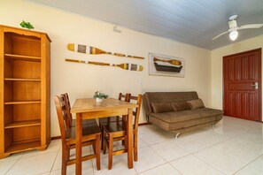 Apartamento | Sala de estar | Televisor 