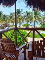 Quarto luxo, sacada, vista para o mar | Vista da sacada