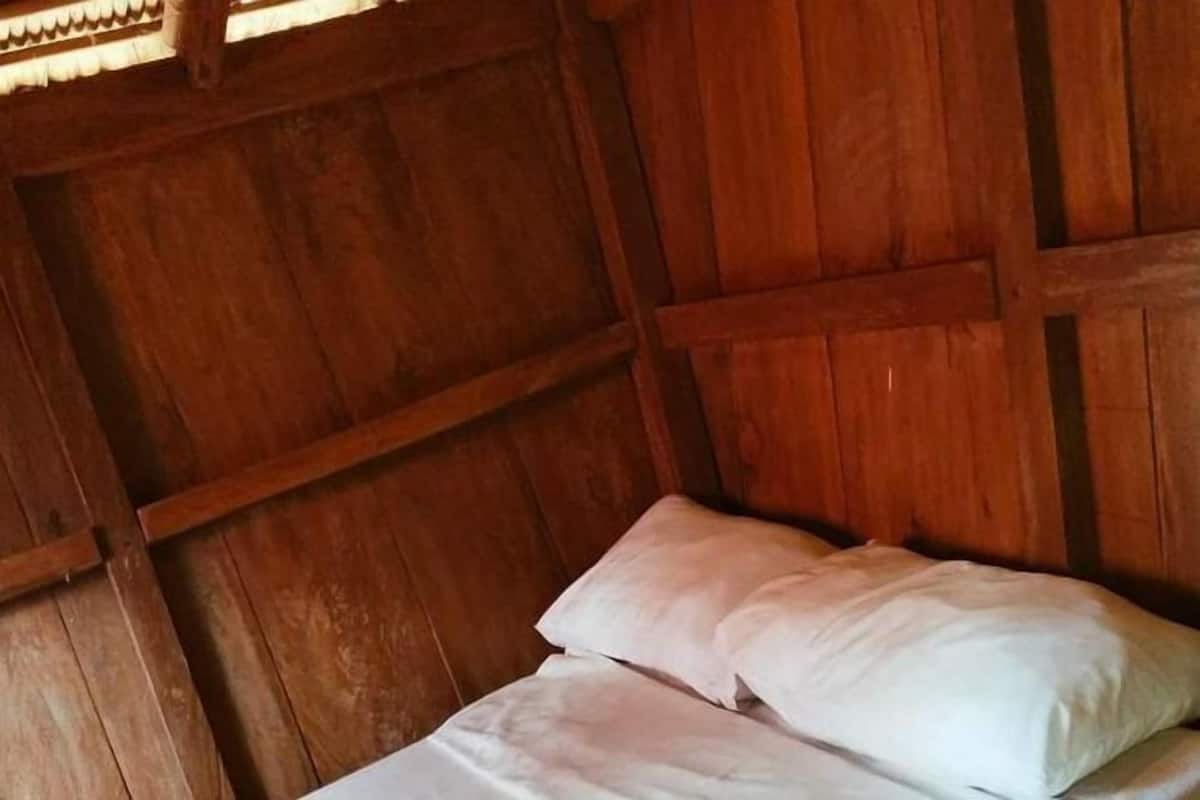 1 quarto, escrivaninha, ferros/tábuas de passar roupa, Wi-Fi de cortesia