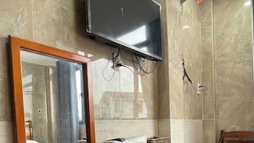 Quarto Deluxe | Ferro/tábua de engomar, Wi-fi grátis, roupa de cama fornecida