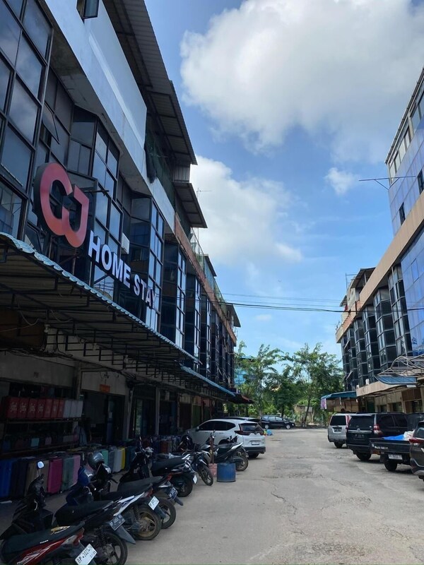 Cj Homestay - Batam