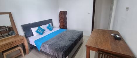 Quarto Duplo Standard | Secretária, Wi-fi grátis