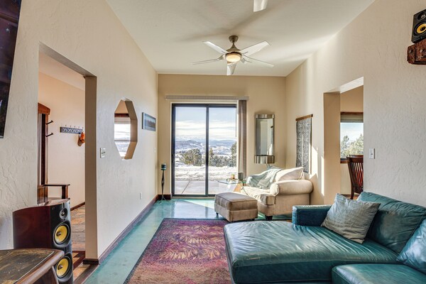 4 Mi To Black Canyon: Mtn-view Apt In Montrose! - Black Canyon of the Gunnison National Park