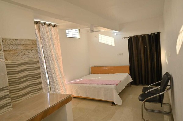 Jai Hind Guest House - Faizabad