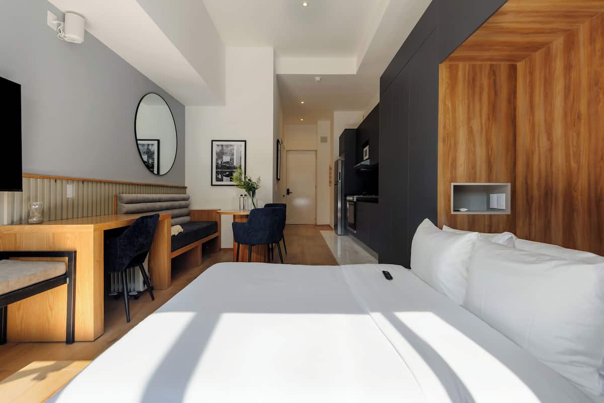 Loft (1) | 1 quarto, secretária adequada para computadores portáteis