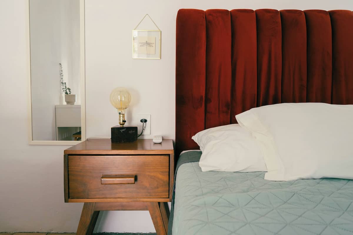 Quarto casal conforto, 1 cama de casal | Individualmente decorados, ferros/tábuas de passar roupa