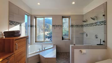 Casa superluxo, vista para a montanha | Banheiro