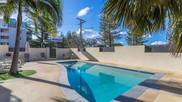Piscina exterior