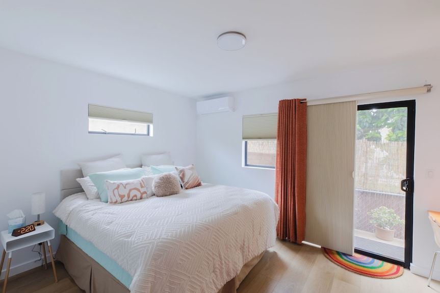 Brand New Quiet And Cozy Tiny Home In The Arroyo! - Monterey Park, CA