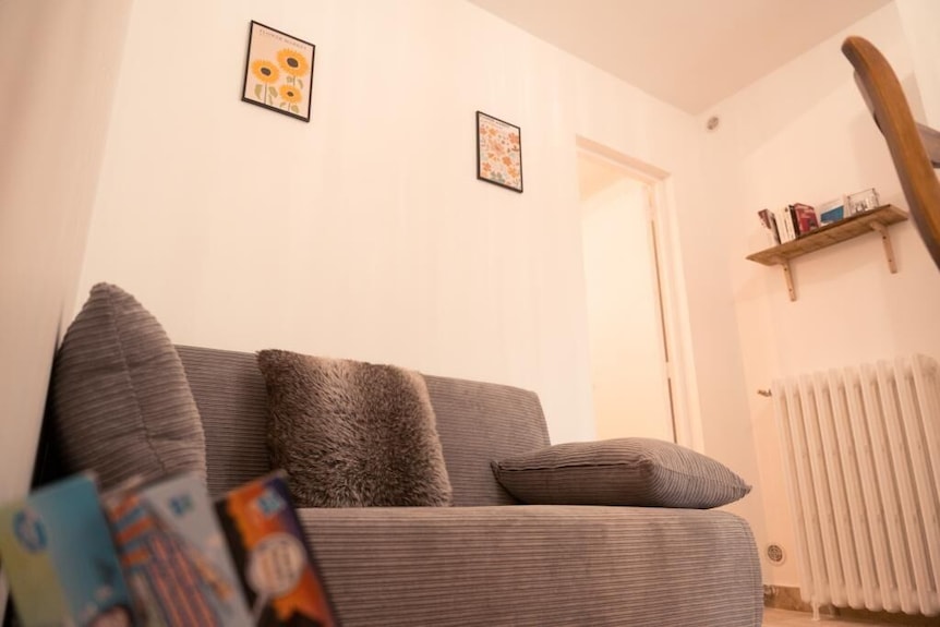 L'hexagone Magique, Quiet Accommodation - Tours