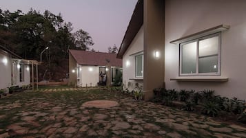 Fachada da propriedade