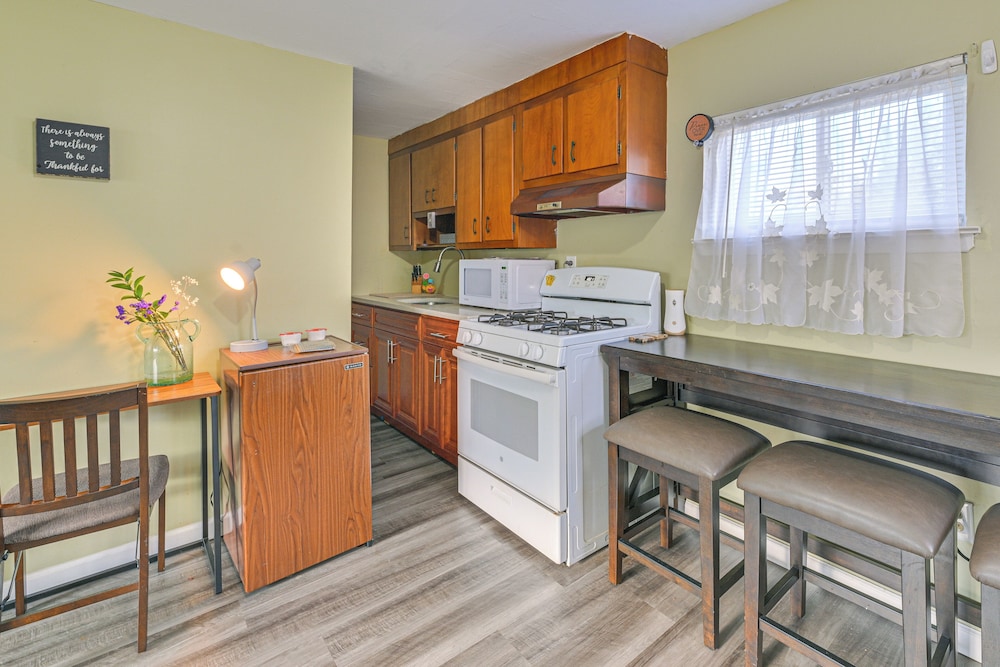 2 Mi To Ubs Arena: Wfh-friendly Couple's Retreat - Garden City, NY