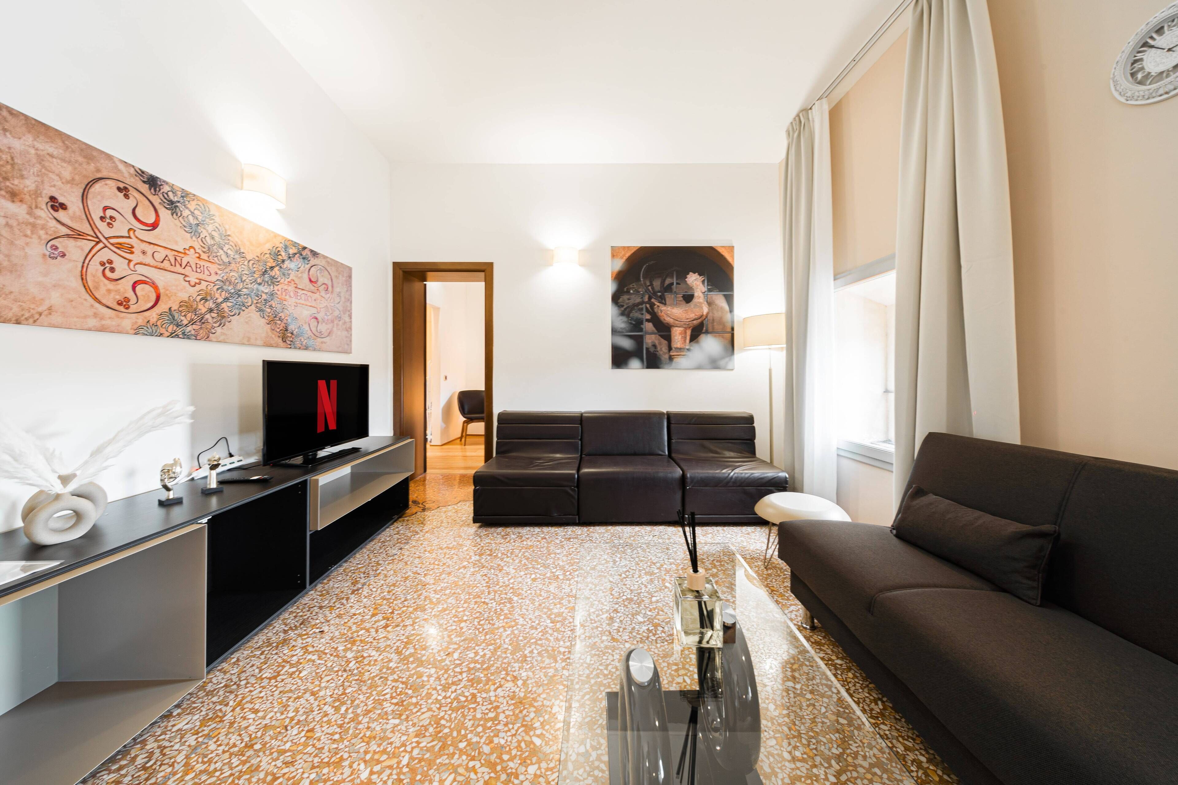 View Of Piazza Maggiore - Arcadian By Immobo - Bologna Center - Bologna