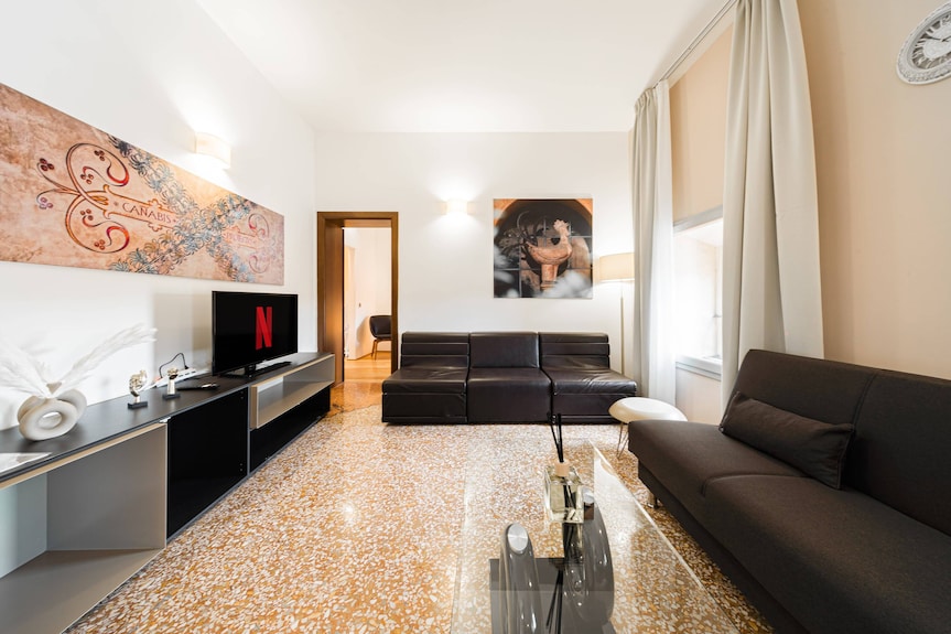 View Of Piazza Maggiore - Arcadian By Immobo - Bologna Center - Bologna