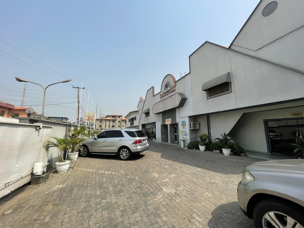Presken Hotel Reliance - Lagos