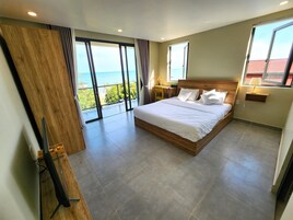 Frigobar, escrivaninha, Wi-Fi de cortesia, roupa de cama