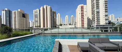 Piscina exterior