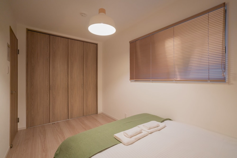 Travel Time - Senbon Naka - Osaka