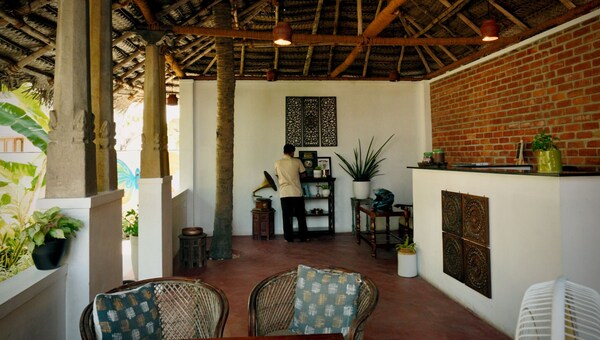 サンタ マリア - A プレミアム ブティック ホームステイ By The シー - ティルバナンタプーラム