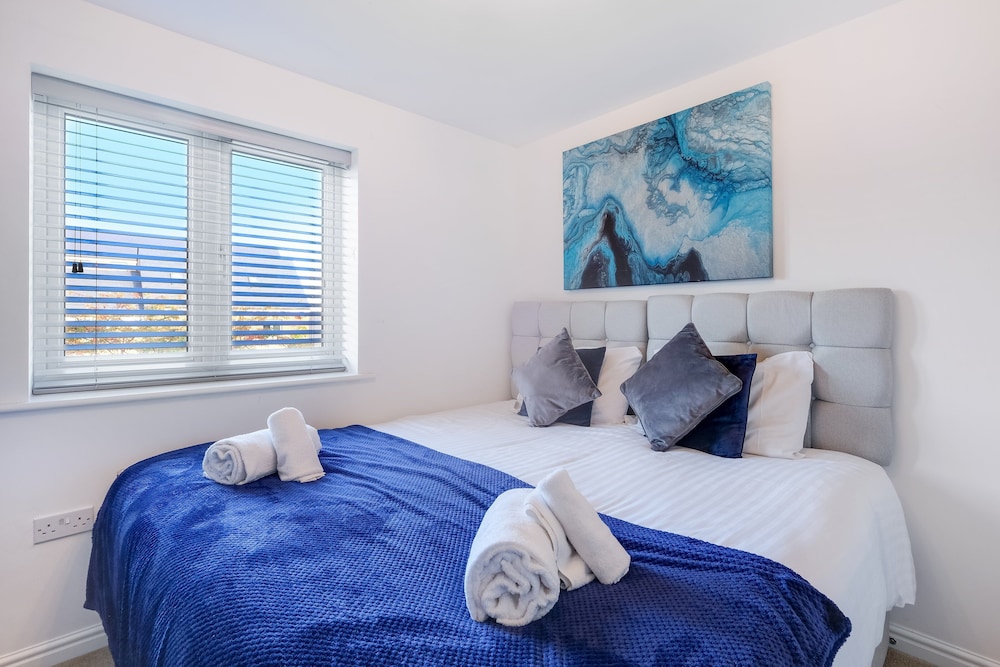 Cherry Banks 5 Bedroom & 3 Bathroom Hse - Bristol