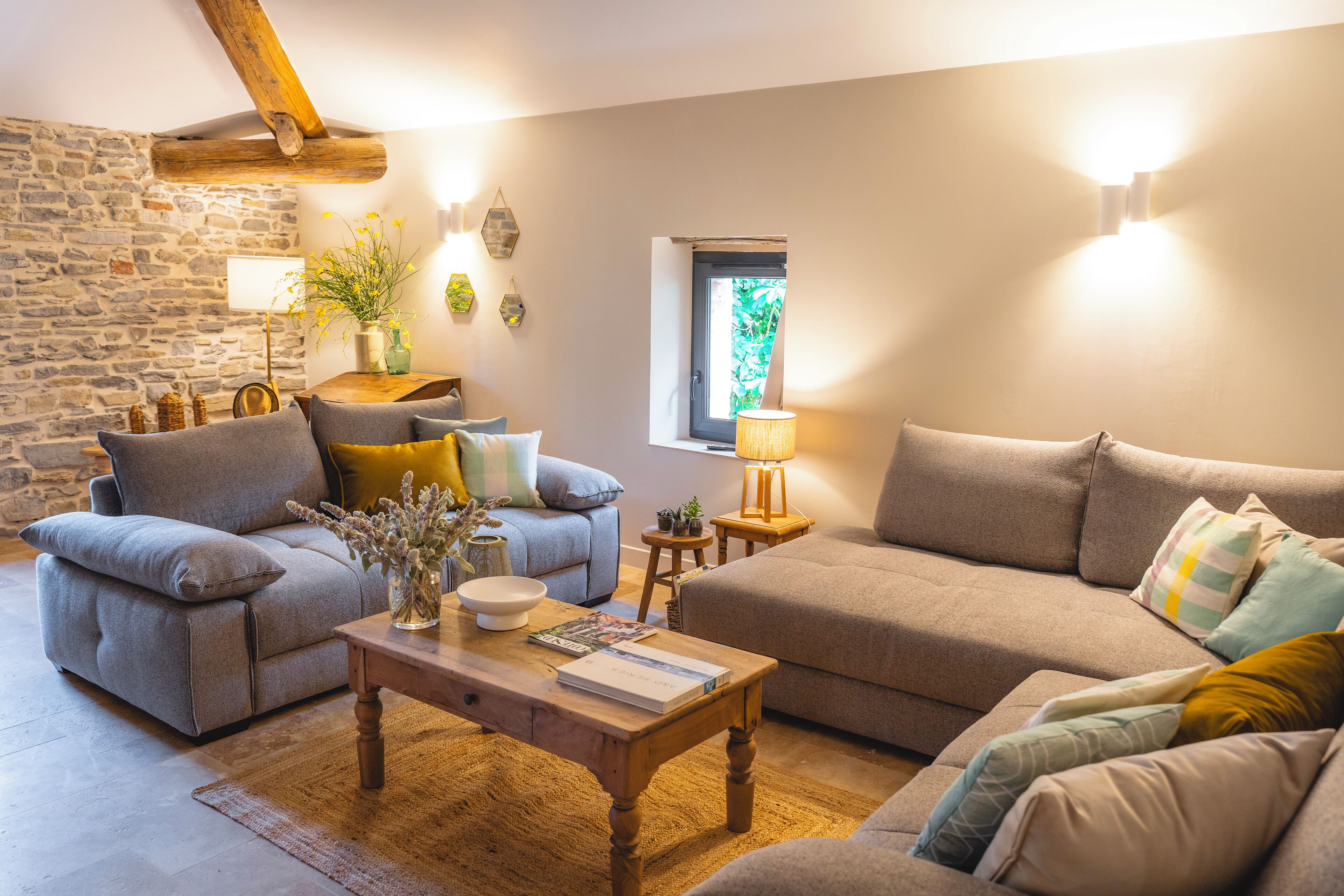 Domaine Dexception 25 Pers. Près Cévennes Avec A/c, Piscine, Tennis & Spa - Alès