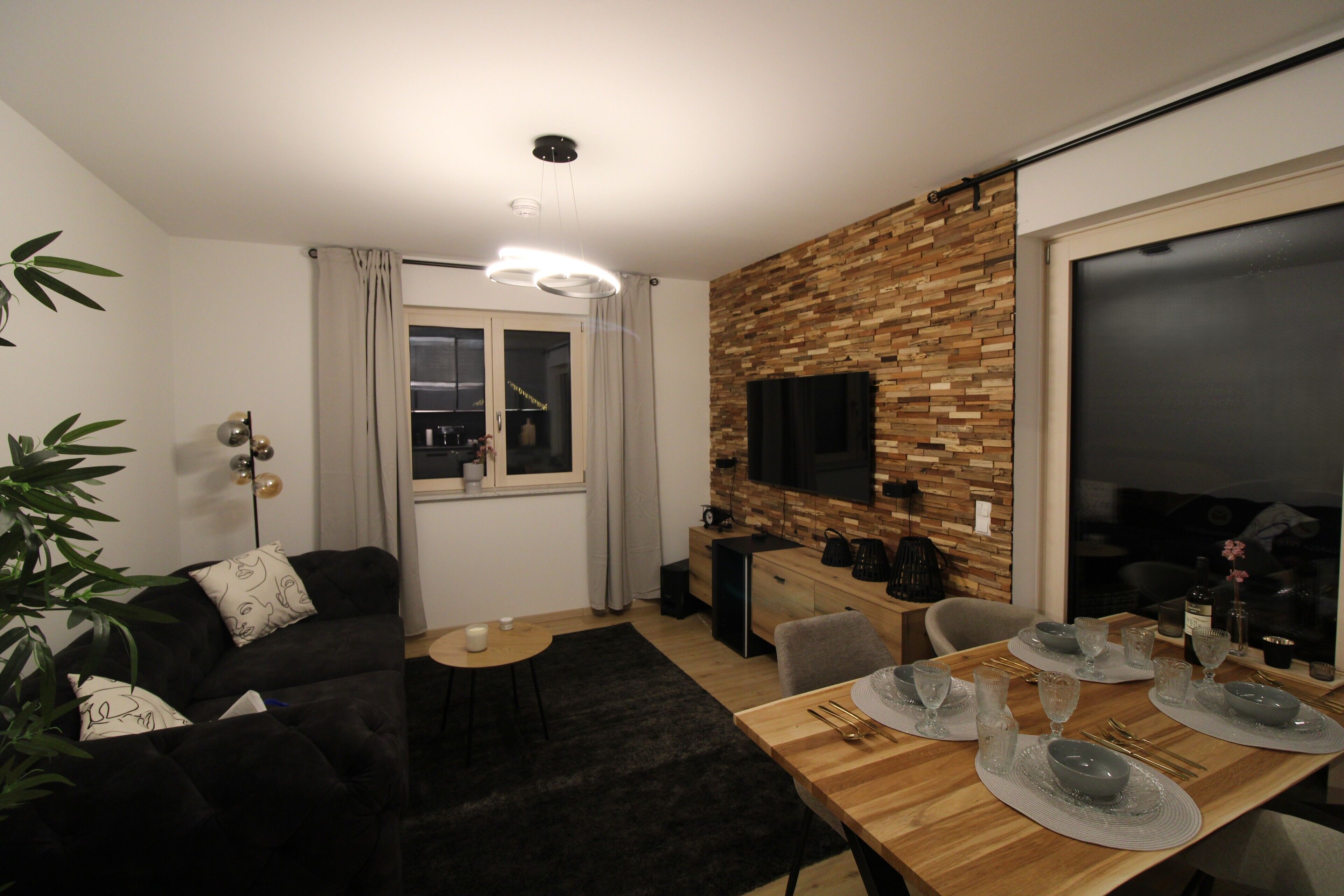 Mr. Grey Am See - Eichwalde