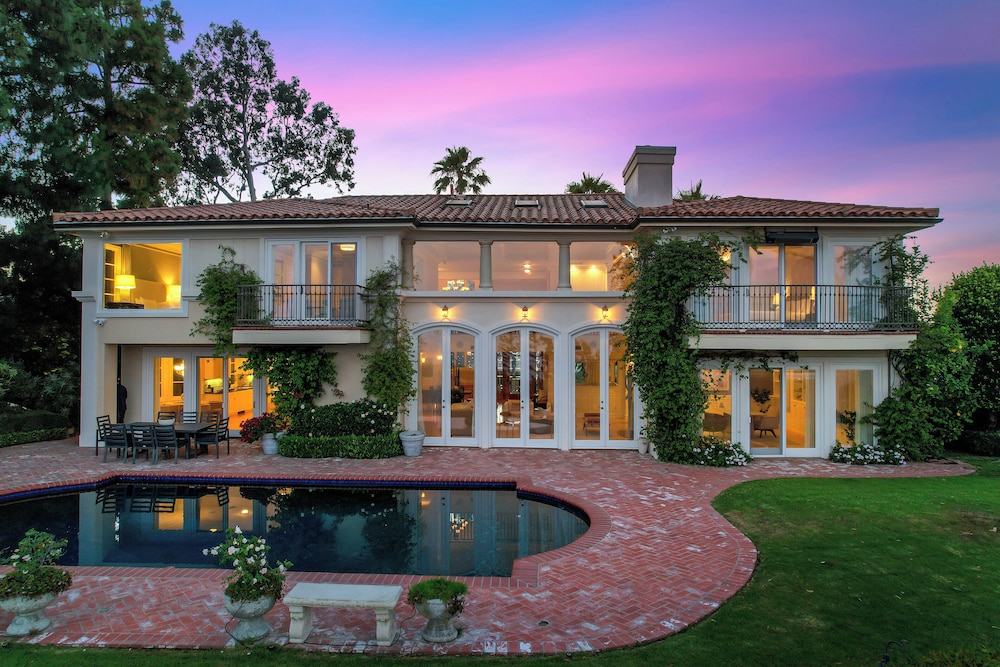 Savona Sanctuary Estate - Santa Monica, CA