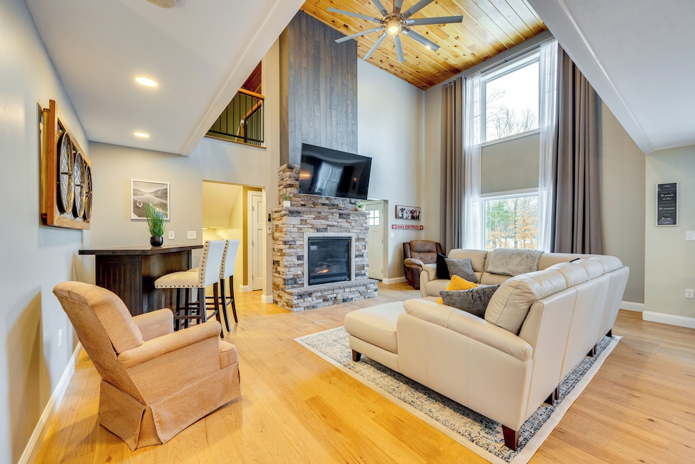Mtn-view Gem W/ Hot Tub & Fire Pit In North Conway - Conway, NH