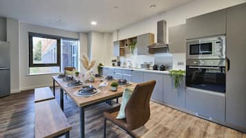 Quarto casal, para não fumantes | Cozinha compartilhada