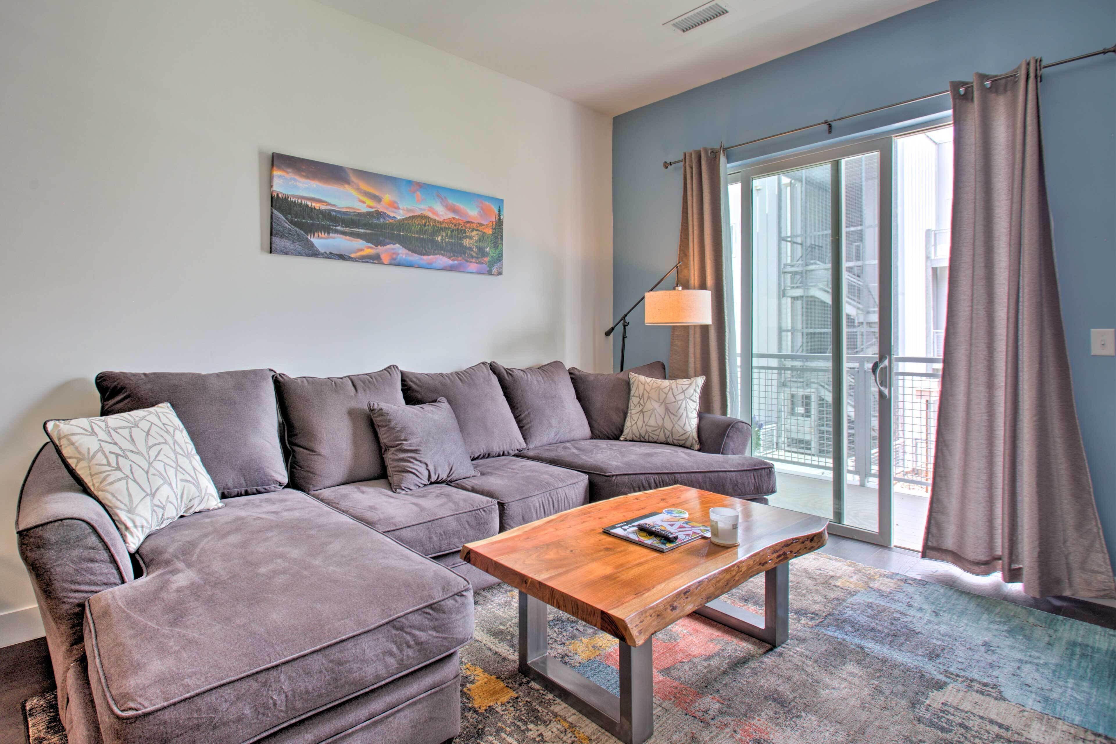 Cozy 1-bedroom Condo In The Heart Of Rino District - Denver, CO