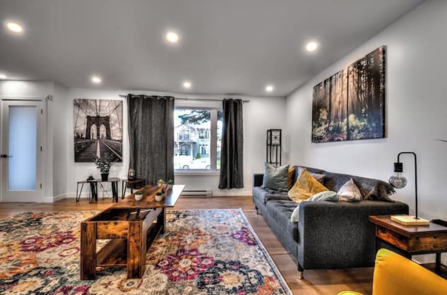 Lux. 4br House With Pool Near Dt - Québec