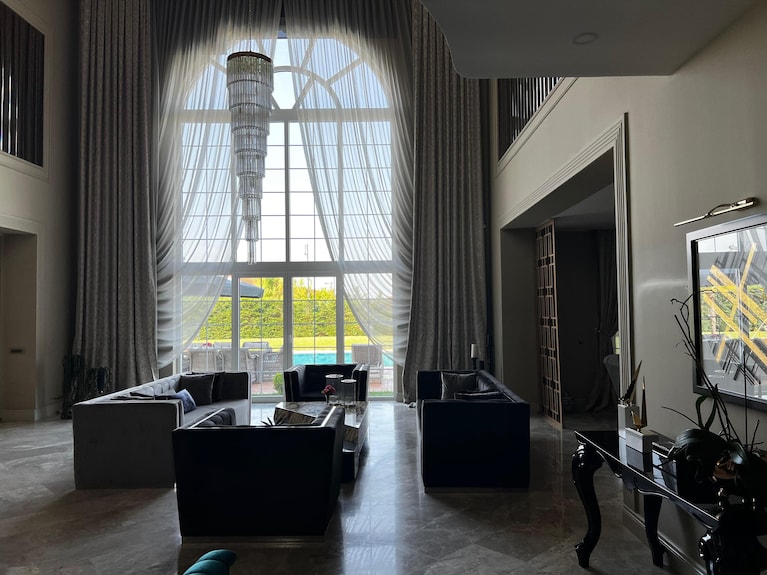 Dont Hesitate To Give Me Call On Whatsapp For Short Time Stays - Estambul