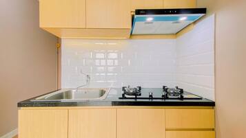 Apartamento standard, 1 quarto (Apartment) | Cozinha privada | Geladeira, panela elétrica de arroz