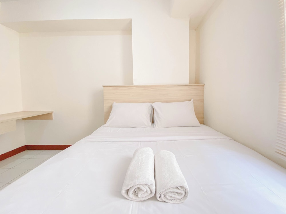 The Serene Sanctuary 2br At Gateway Ahmad Yani Cicadas Apartment - Bandung