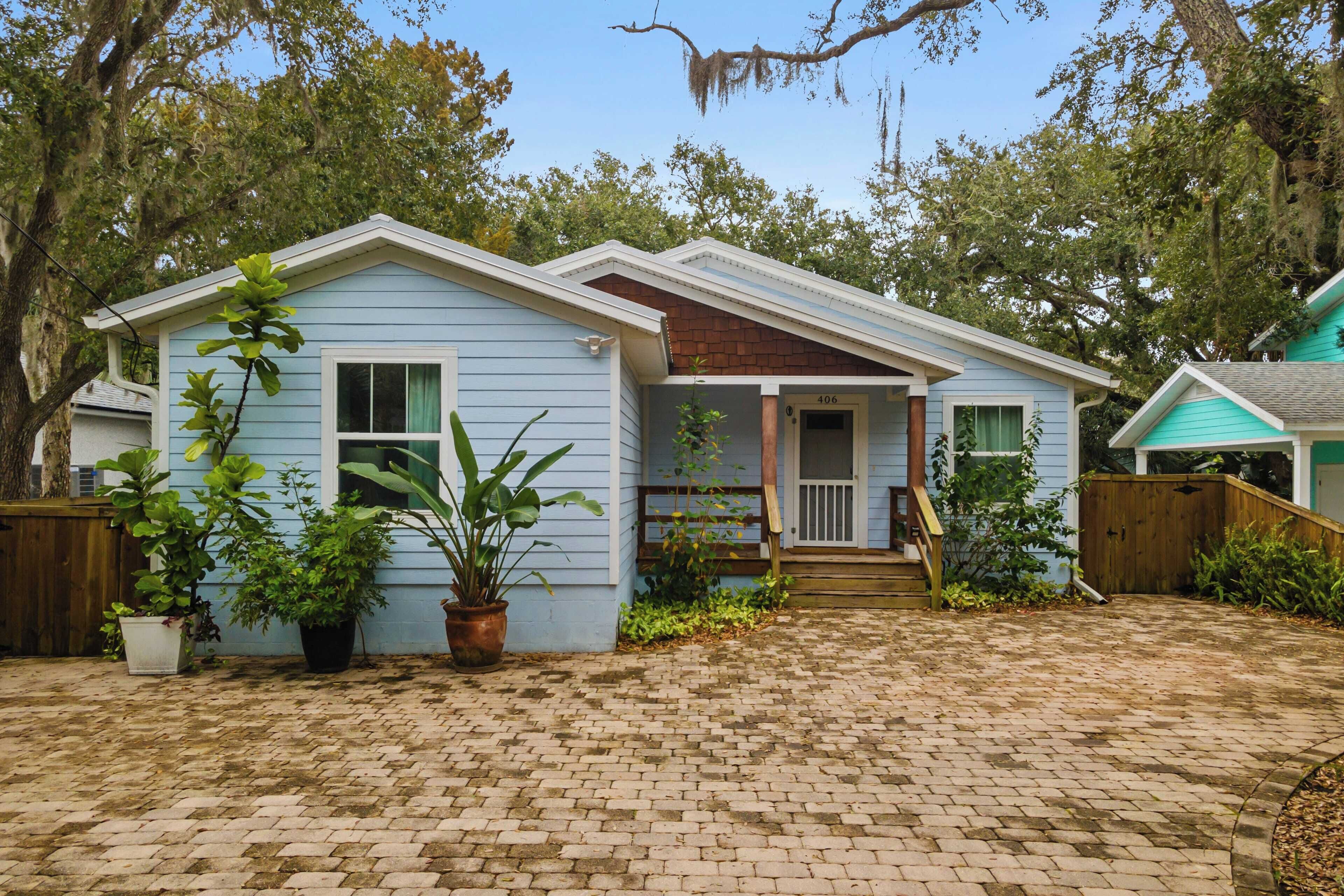 Casa (Multiple Bedrooms) | Parte interna