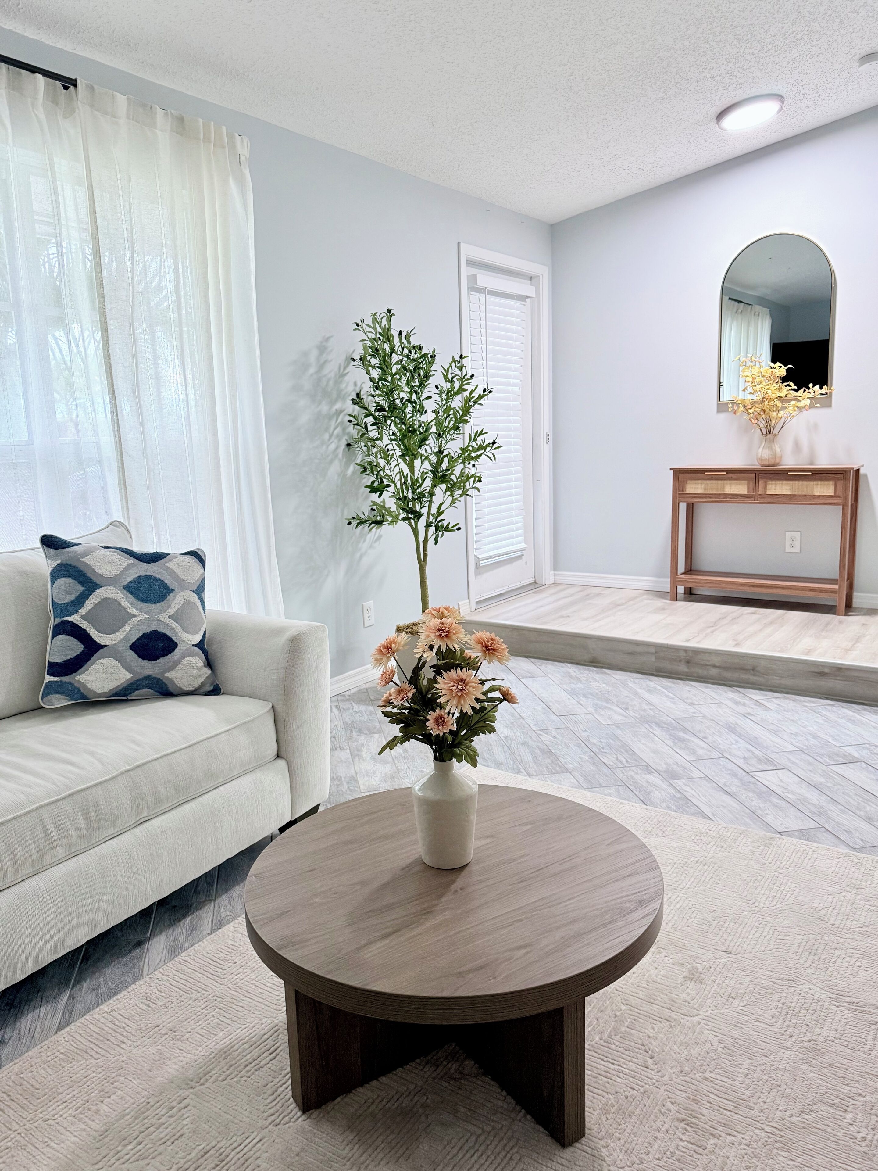 Family Home With Heated Pool In A Quiet Area - Jensen Beach, FL