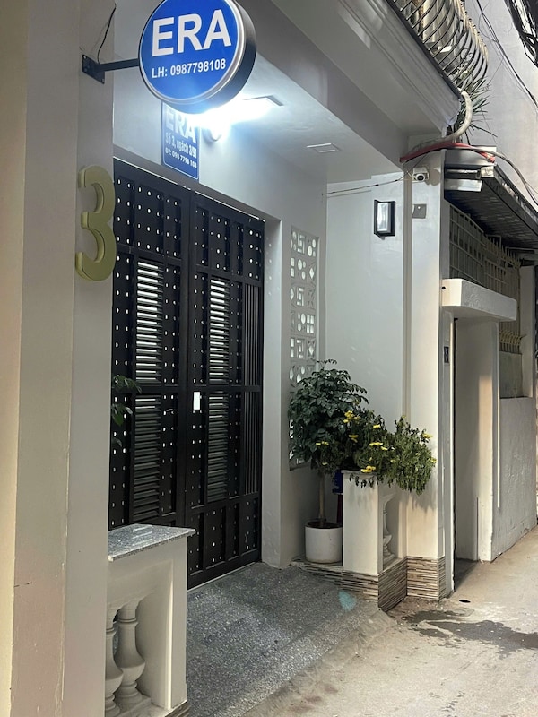 Era Apartment Duong Lang - Hanoi