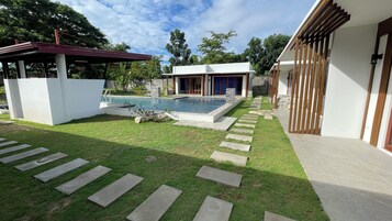 Piscina externa