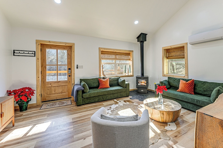 Remote Home W/ Deck & Grill In Scenic Tuckasegee! - Tuckasegee, NC