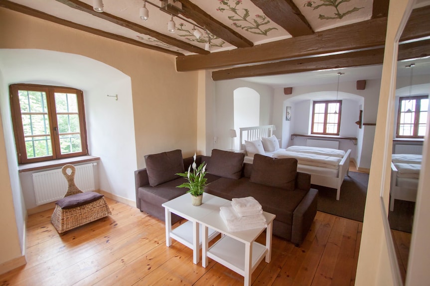 Apartment In The Castle Hohenhardt. - Heidelberg