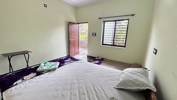 Gokarna Stay Raj Kencha's - Gokarna