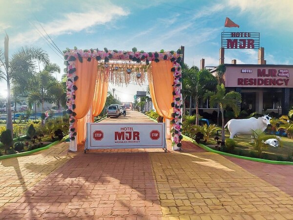 Hotel Mjr - Free Pickup And Drop Temple, Sea Beach & Puri Railway Station - Odisha