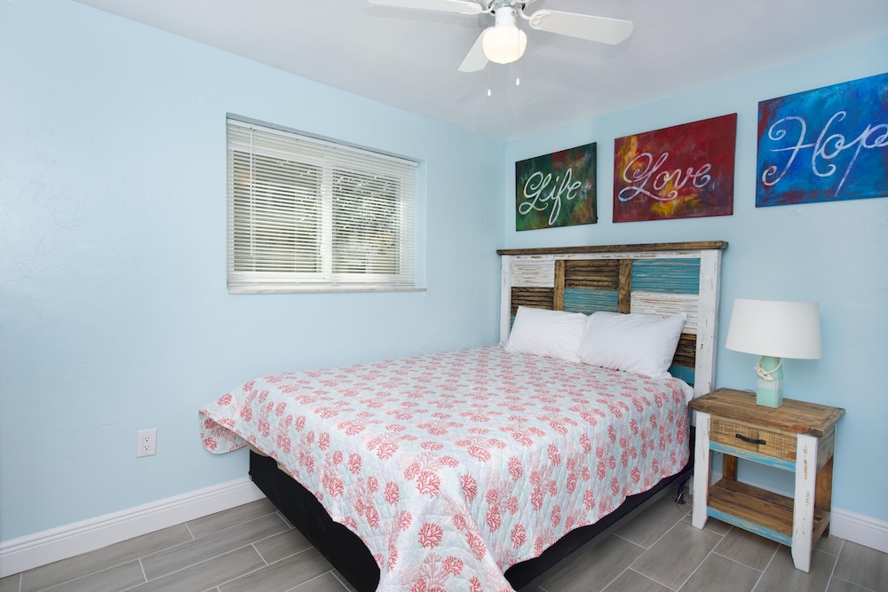 Mt Bikini Bottom #6 - Fort Myers Beach, FL