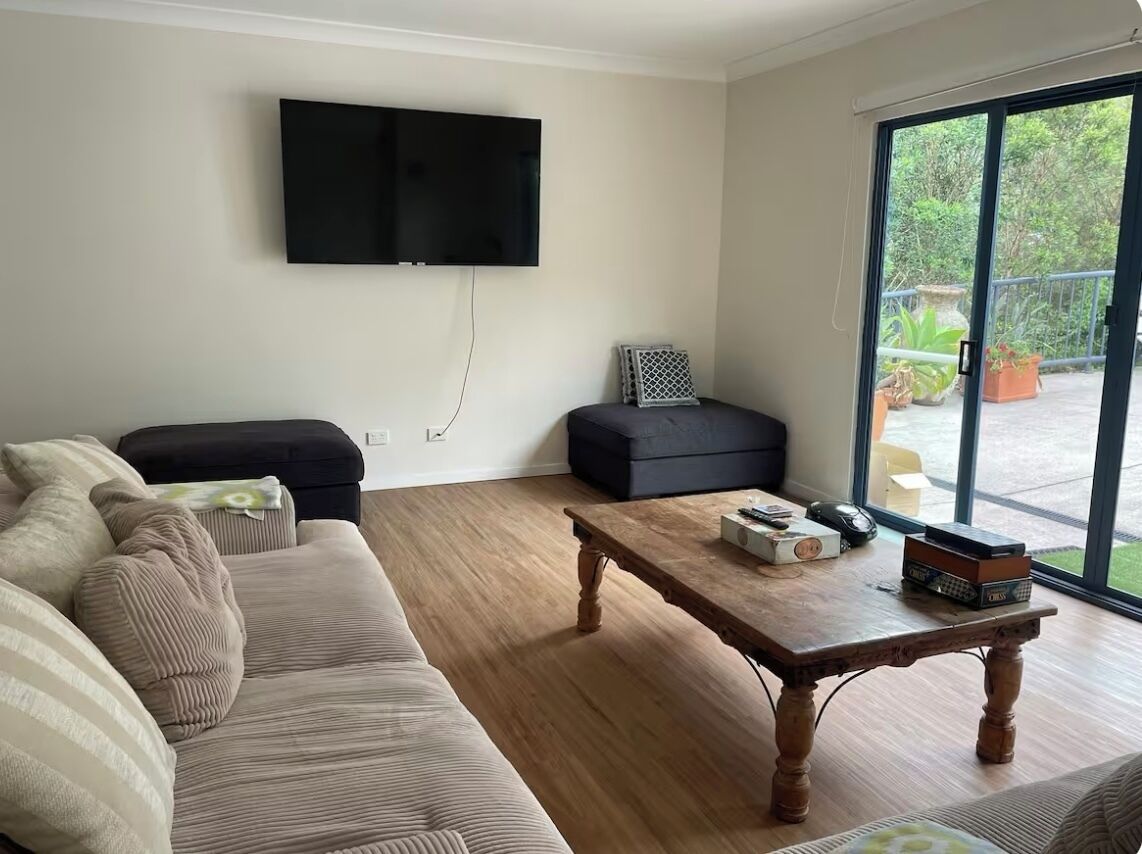 River Views & Retreat, Large Family Home, Pool, Gazebo, Spectacular Views - Nambour