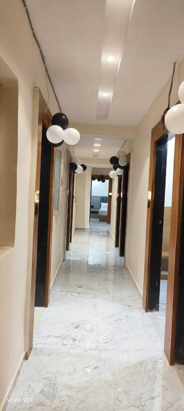 Hotel Konark - Ahmedabad