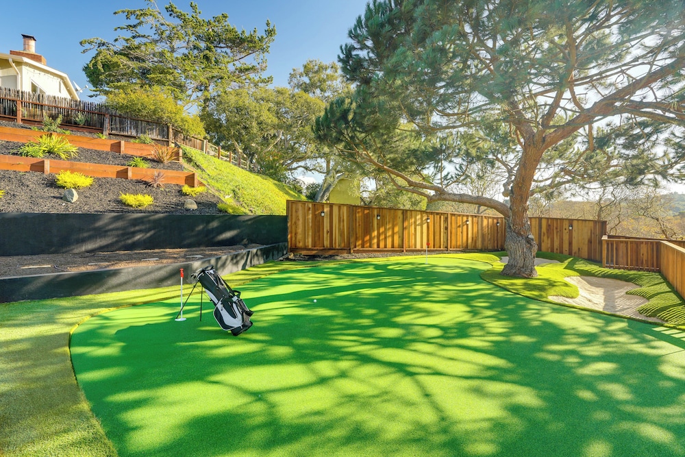 2 Mi To Beach: Home W/ Patio In Del Rey Oaks! - Seaside, CA